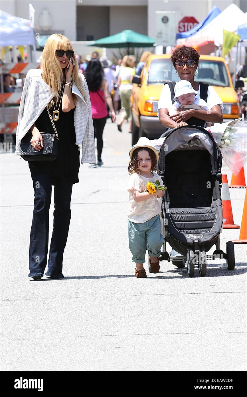 Rachel Zoe and sons Kaius and Skylar at Farmers Market in beverly Hills ...