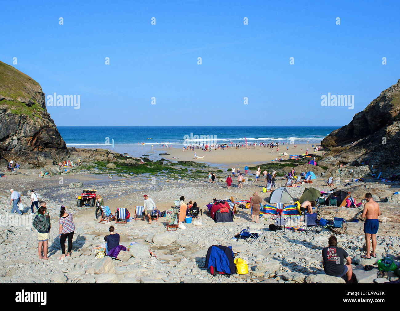 Chapel porth beach cornwall hi-res stock photography and images - Alamy