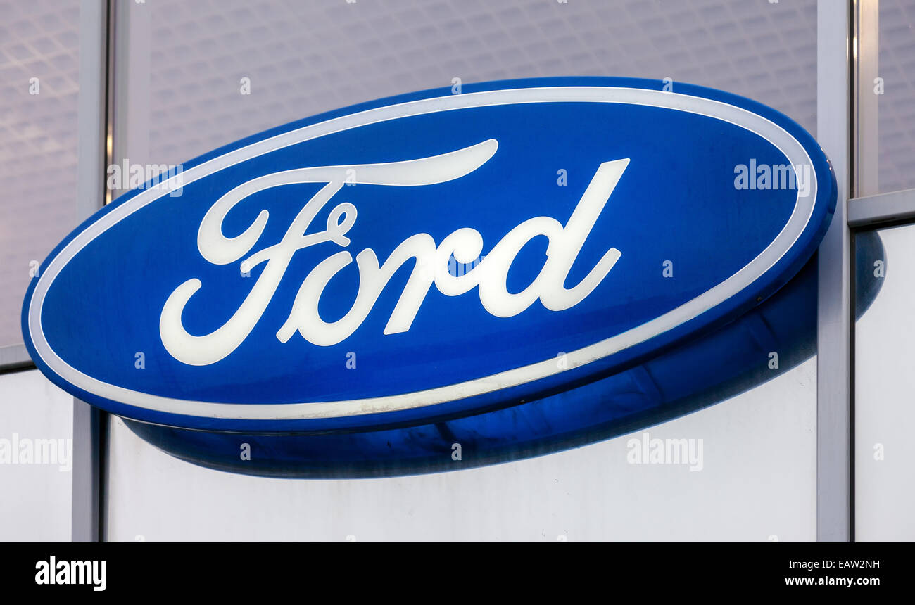 Ford Emblem High Resolution Stock Photography and Images - Alamy
