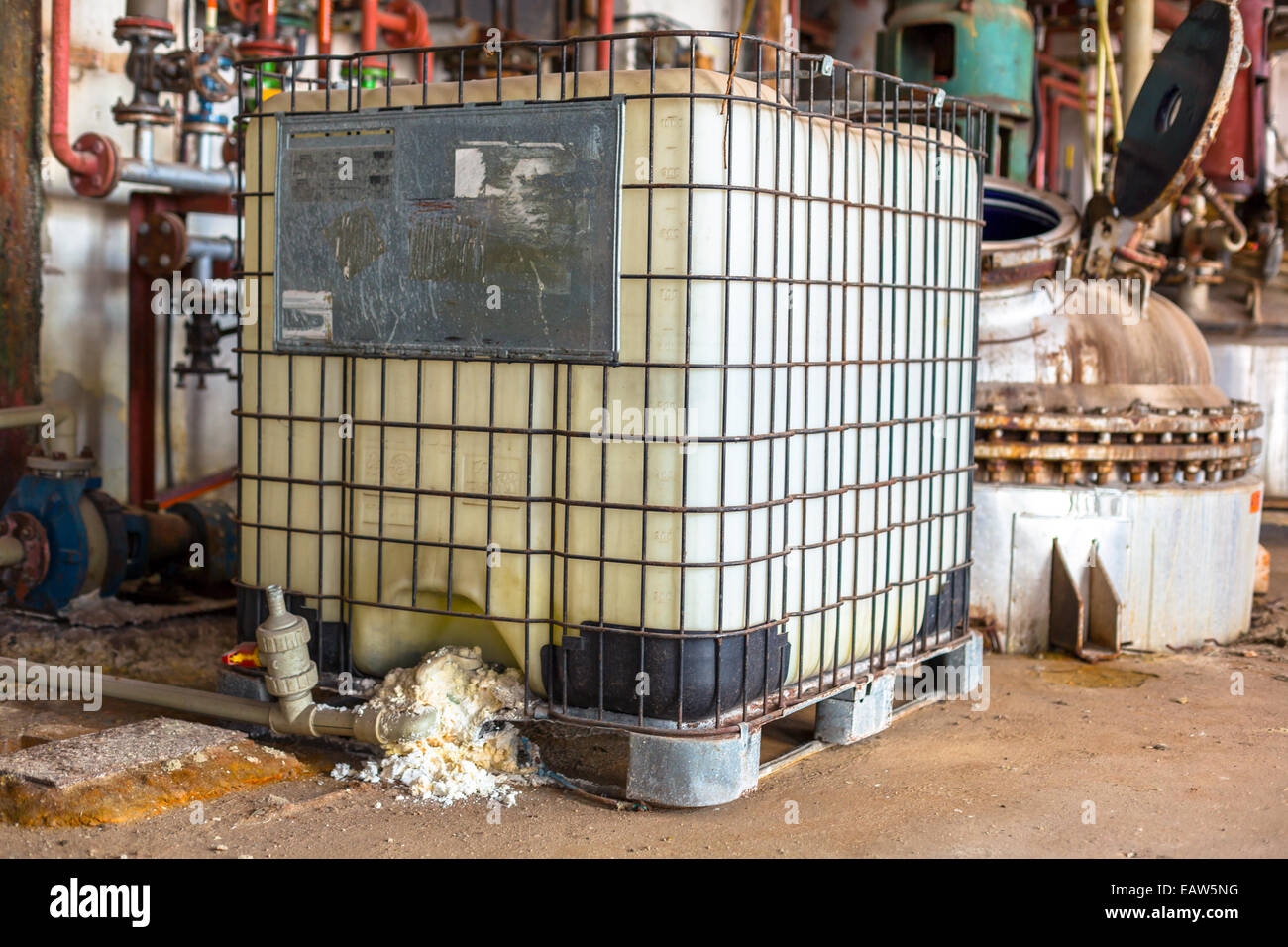 Rusty steel water tanks hi-res stock photography and images - Alamy
