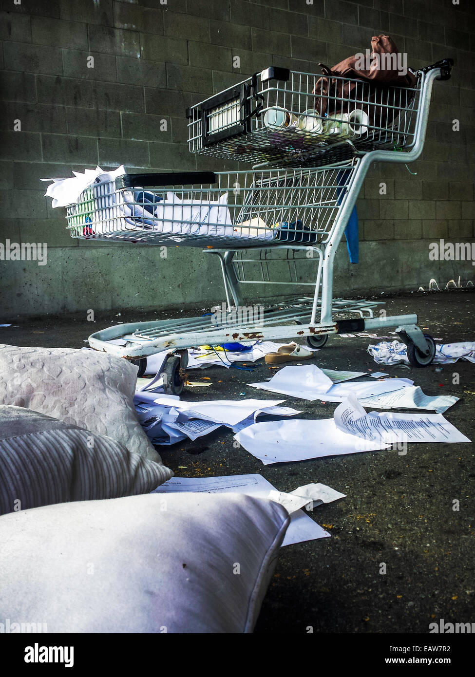 Waste cart hi-res stock photography and images - Alamy