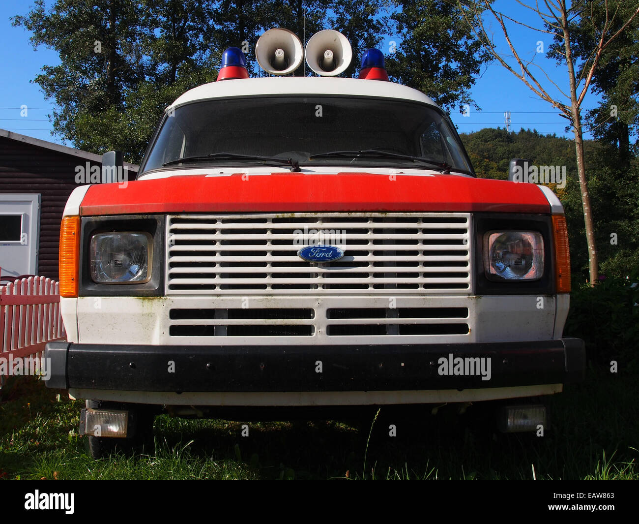 The Ford Transit SW 1000, a fire engine equipped with 1000 meters of ...