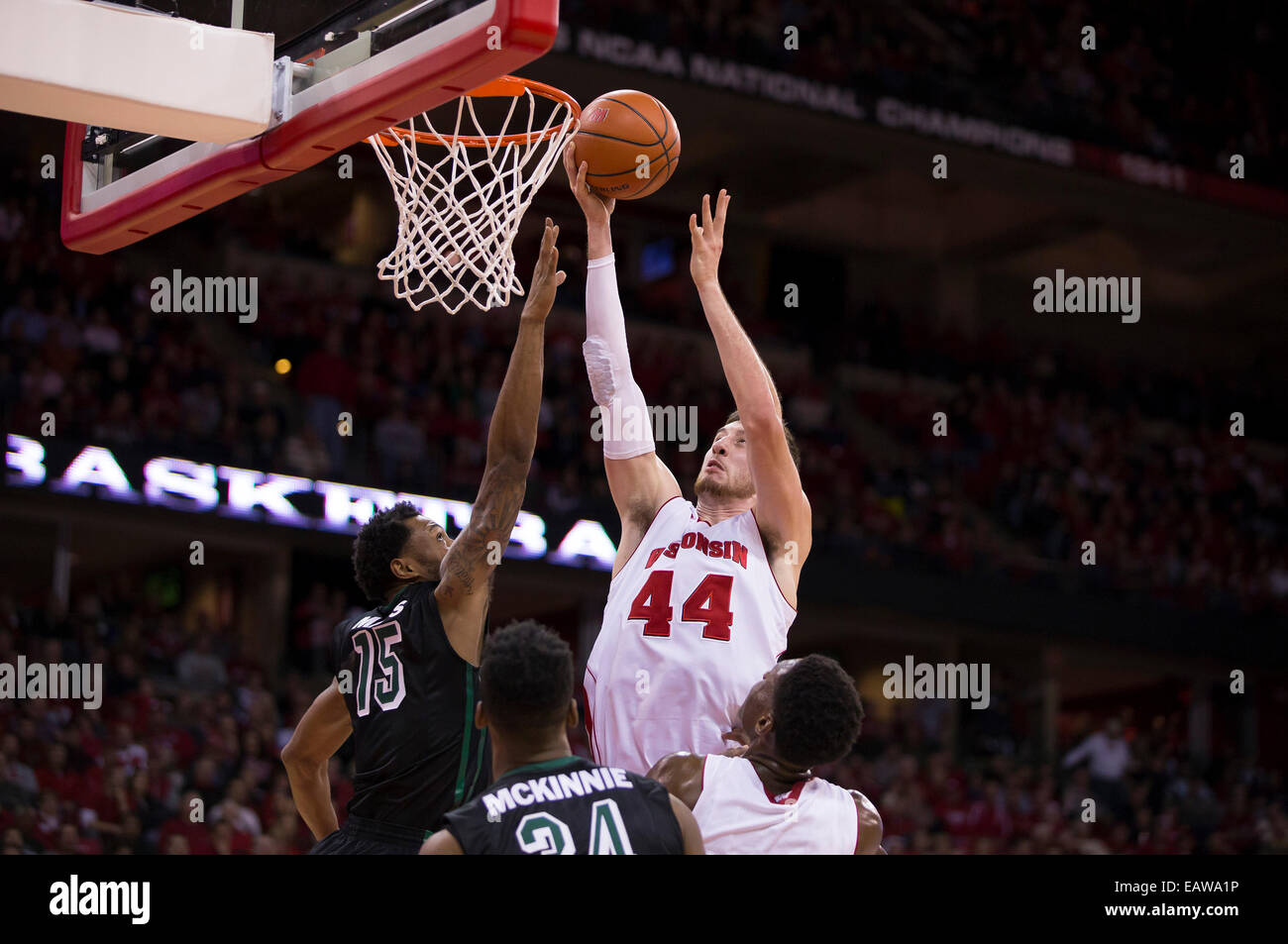 November 19, 2014: Wisconsin Badgers forward Frank Kaminsky #44 goes up ...