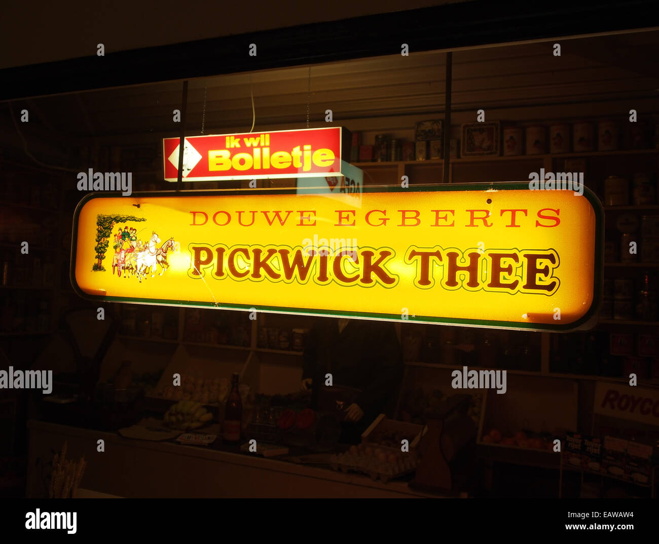 The Pickwick tea light advertisement features vintage signage promoting ...