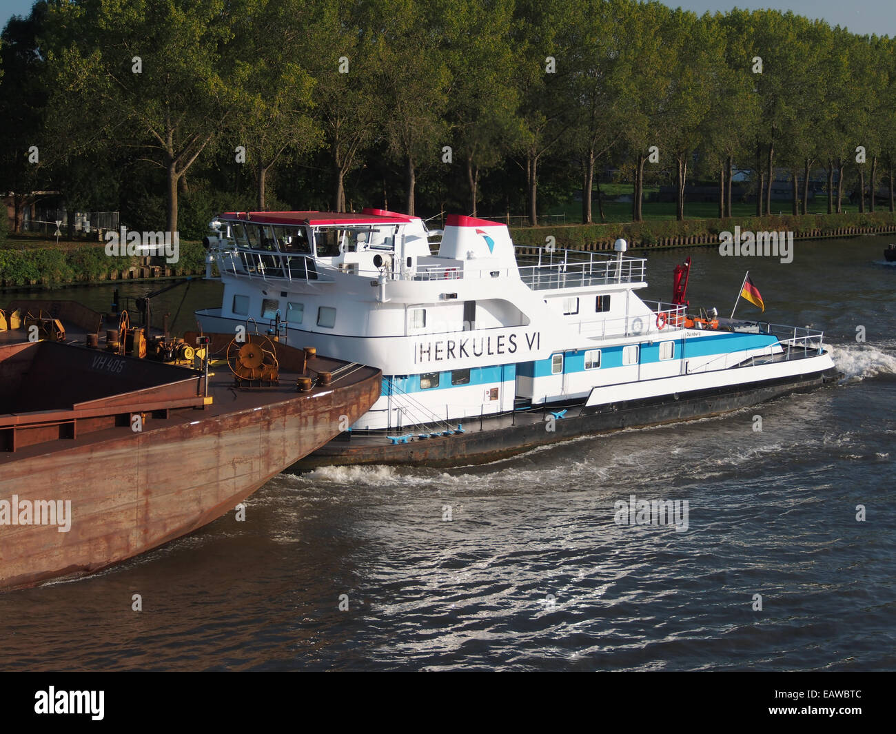 Hercules shipping container hi-res stock photography and images - Alamy