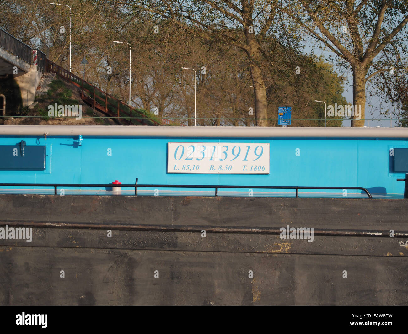 Walcheren, identified by ENI number 02313919, is a vessel operating on ...