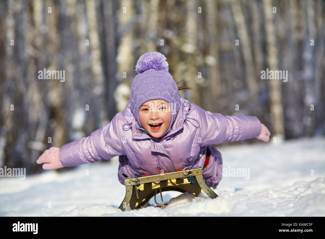 little girl in the winter. child outdoors Stock Photo - Alamy