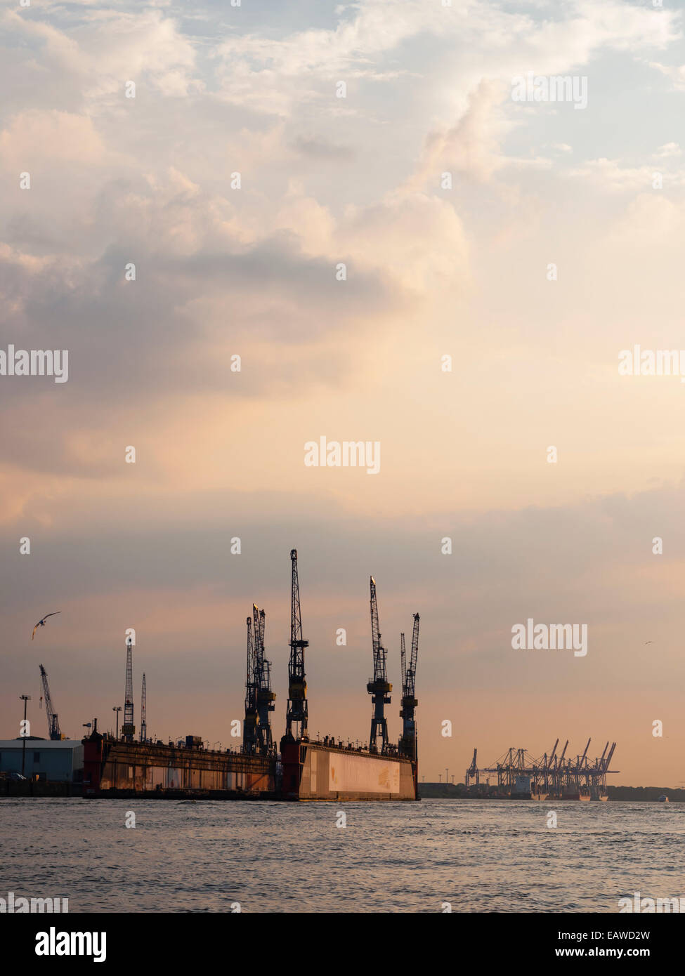 Dock shipyard floating dock shipyard hi-res stock photography and ...