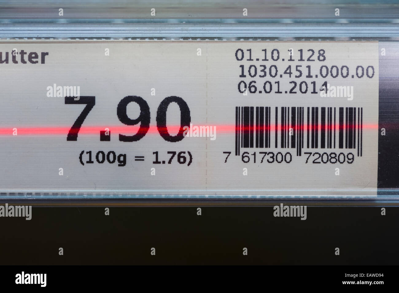Scanning of a price tag with a handheld Subito self-scanning devices in ...