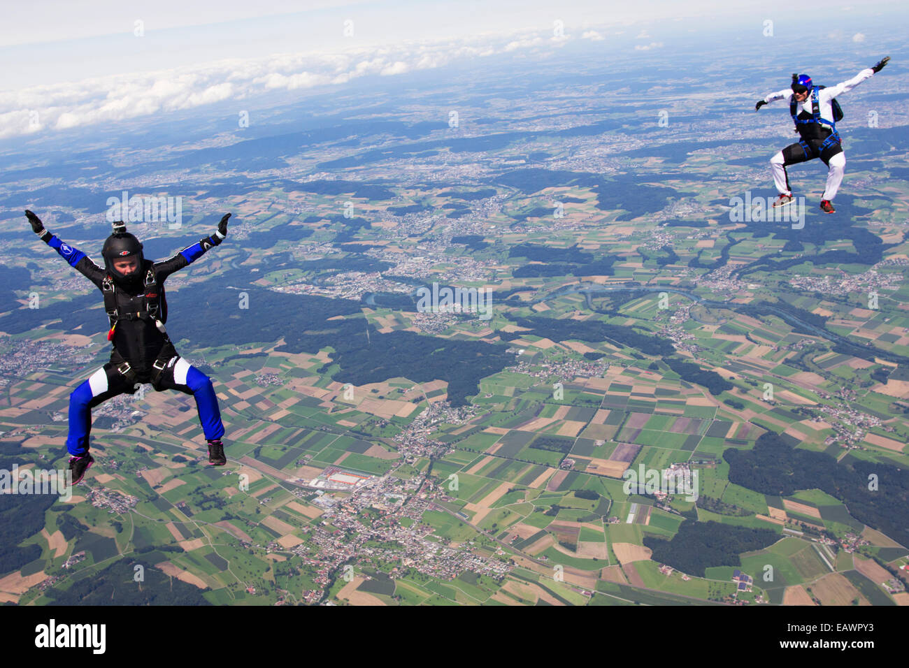 Skydivers formation hi-res stock photography and images - Alamy