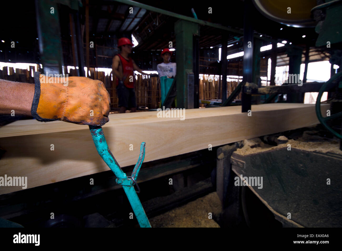Saw mill worker hi-res stock photography and images - Alamy