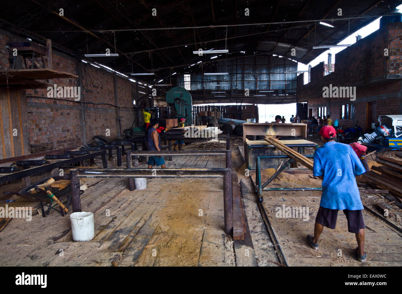 Human laborers hi-res stock photography and images - Alamy