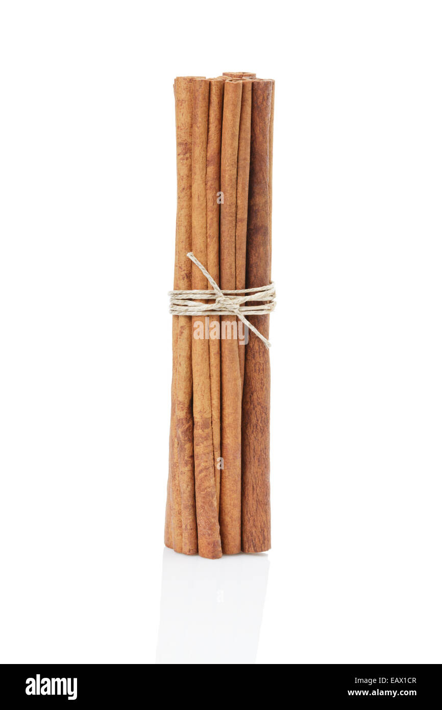 tied cinnamon cassia sticks, isolated on white background Stock Photo ...