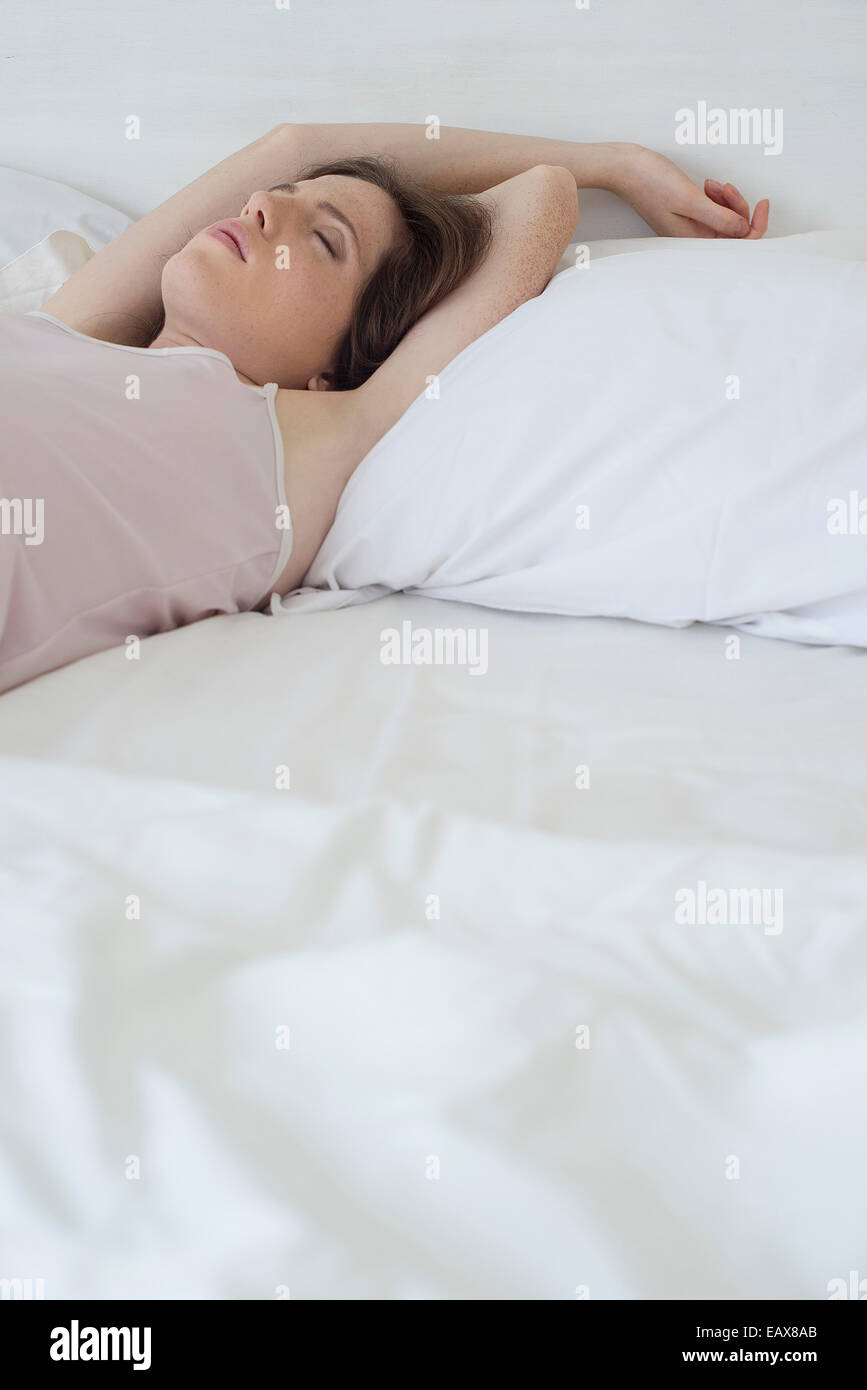 Woman sleeping hi-res stock photography and images - Alamy