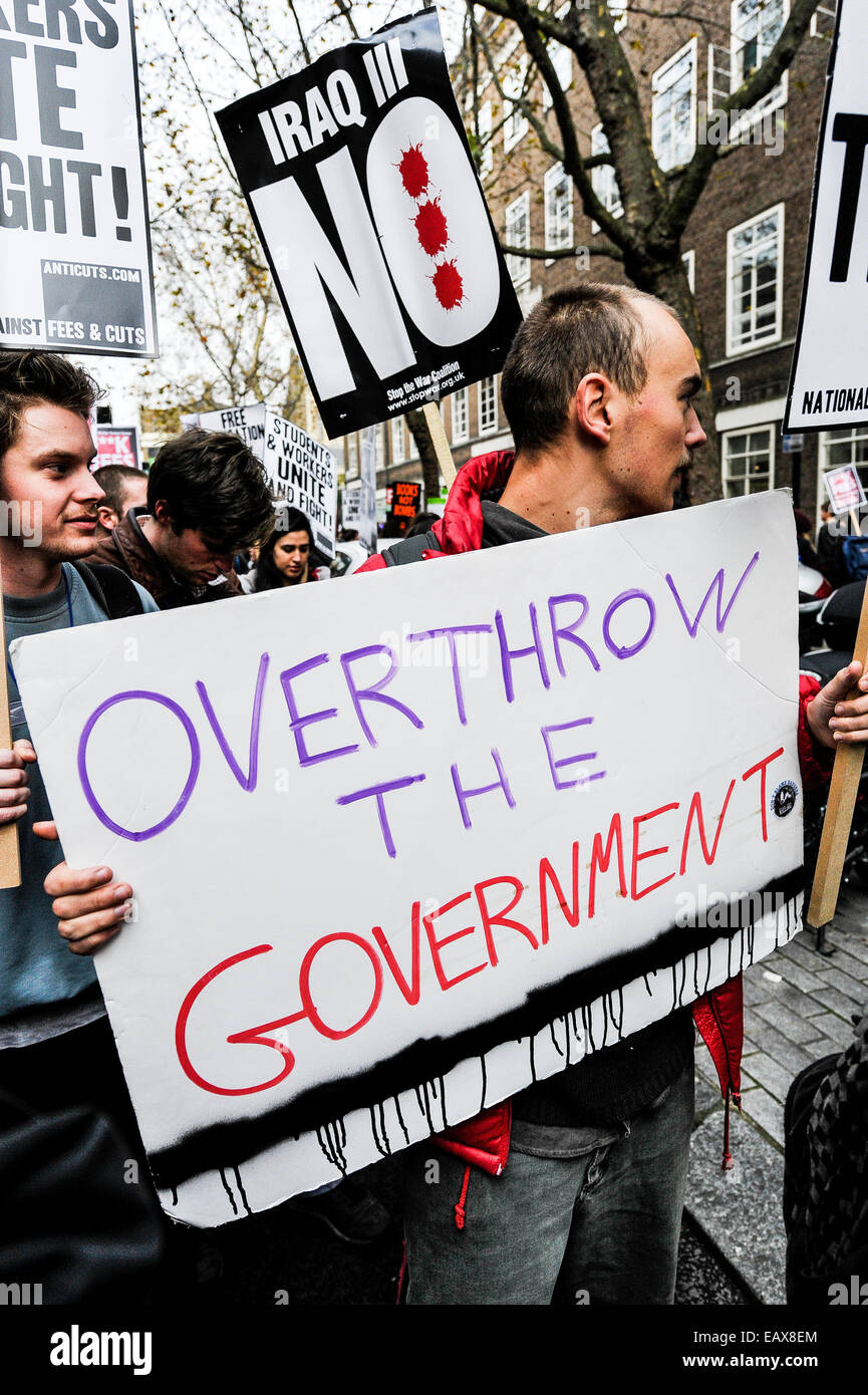 Demonstration vertical hi-res stock photography and images - Alamy