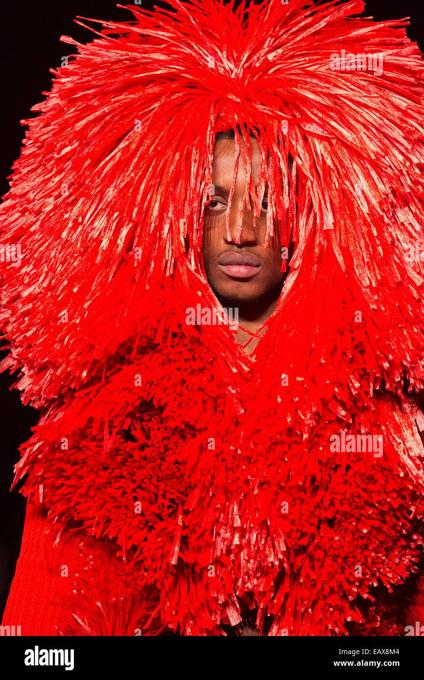 Quirky male fashion hi-res stock photography and images - Alamy