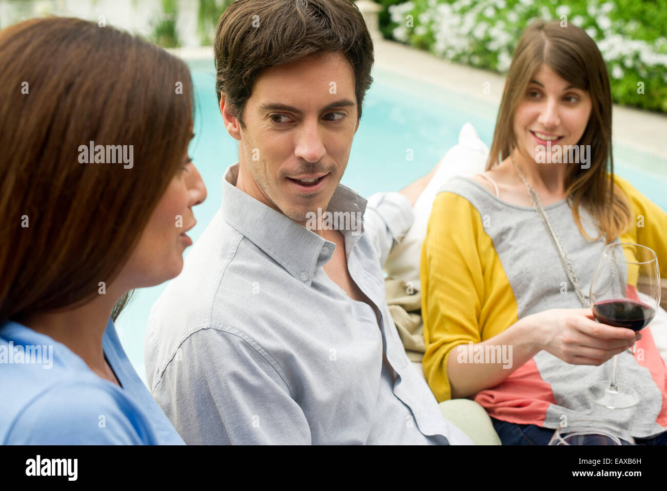 Lady relaxing poolside hi-res stock photography and images - Alamy