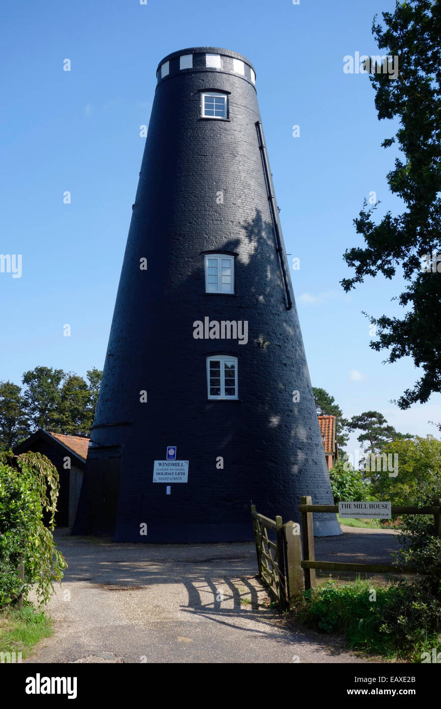 How hill house ludham hi-res stock photography and images - Alamy