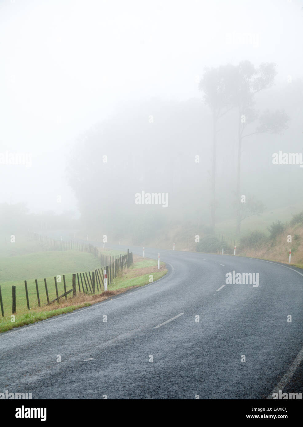 Bend turn hi-res stock photography and images - Alamy