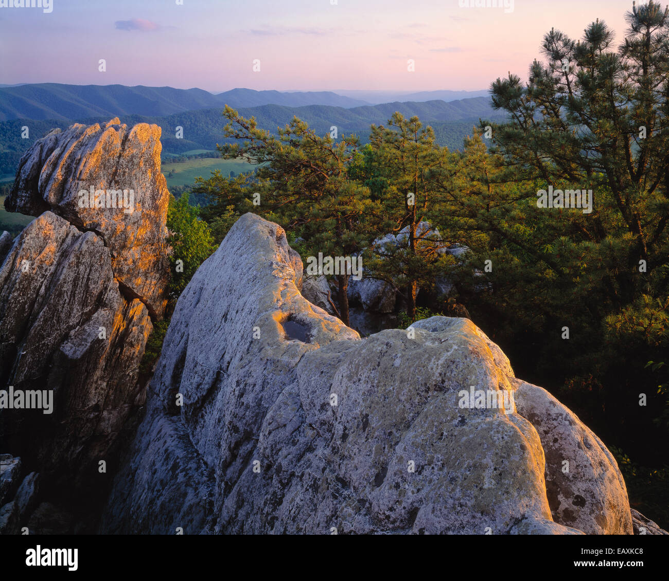 Dragon's tooth virginia hi-res stock photography and images - Alamy