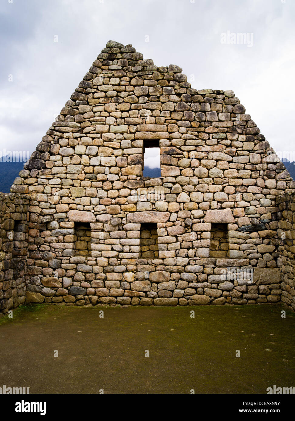 The Incan ruins of Machu Picchu, near Aguas Calientes, Peru Stock Photo ...
