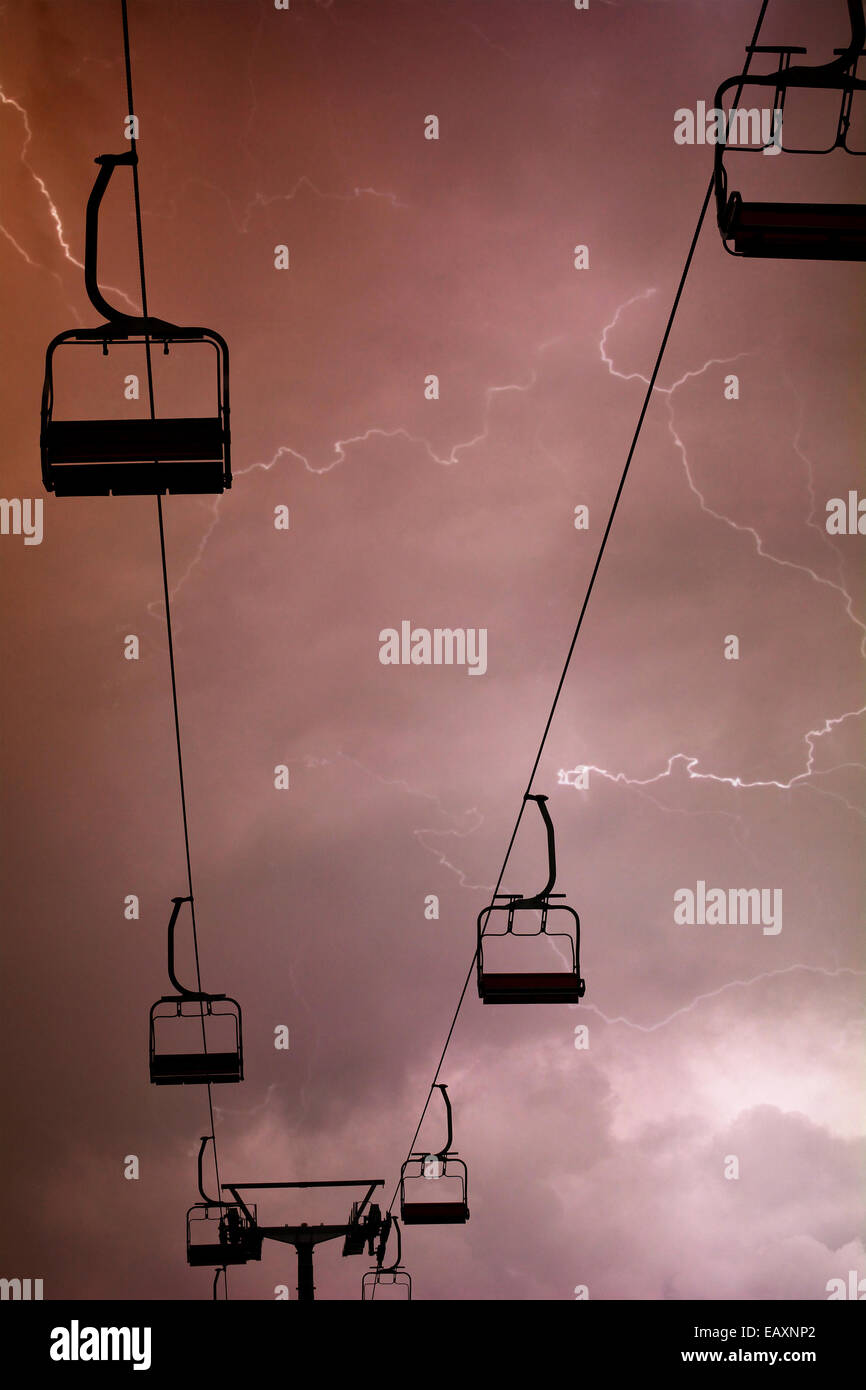 Chair cableway hi-res stock photography and images - Alamy