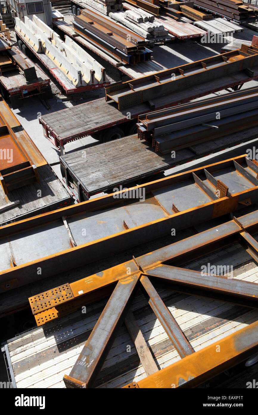Steel frame beams hi-res stock photography and images - Alamy