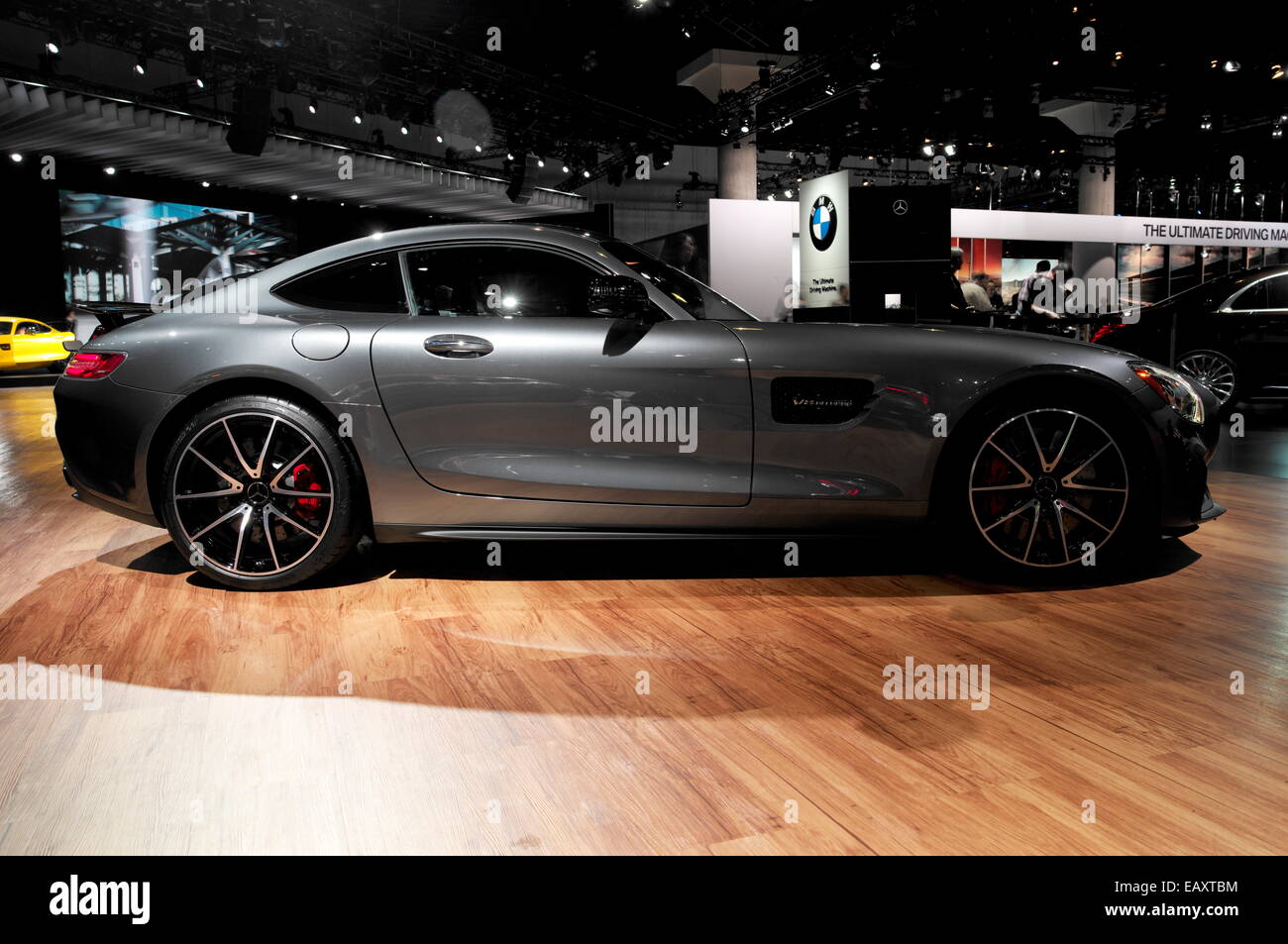 Fastback mercedes hi-res stock photography and images - Alamy