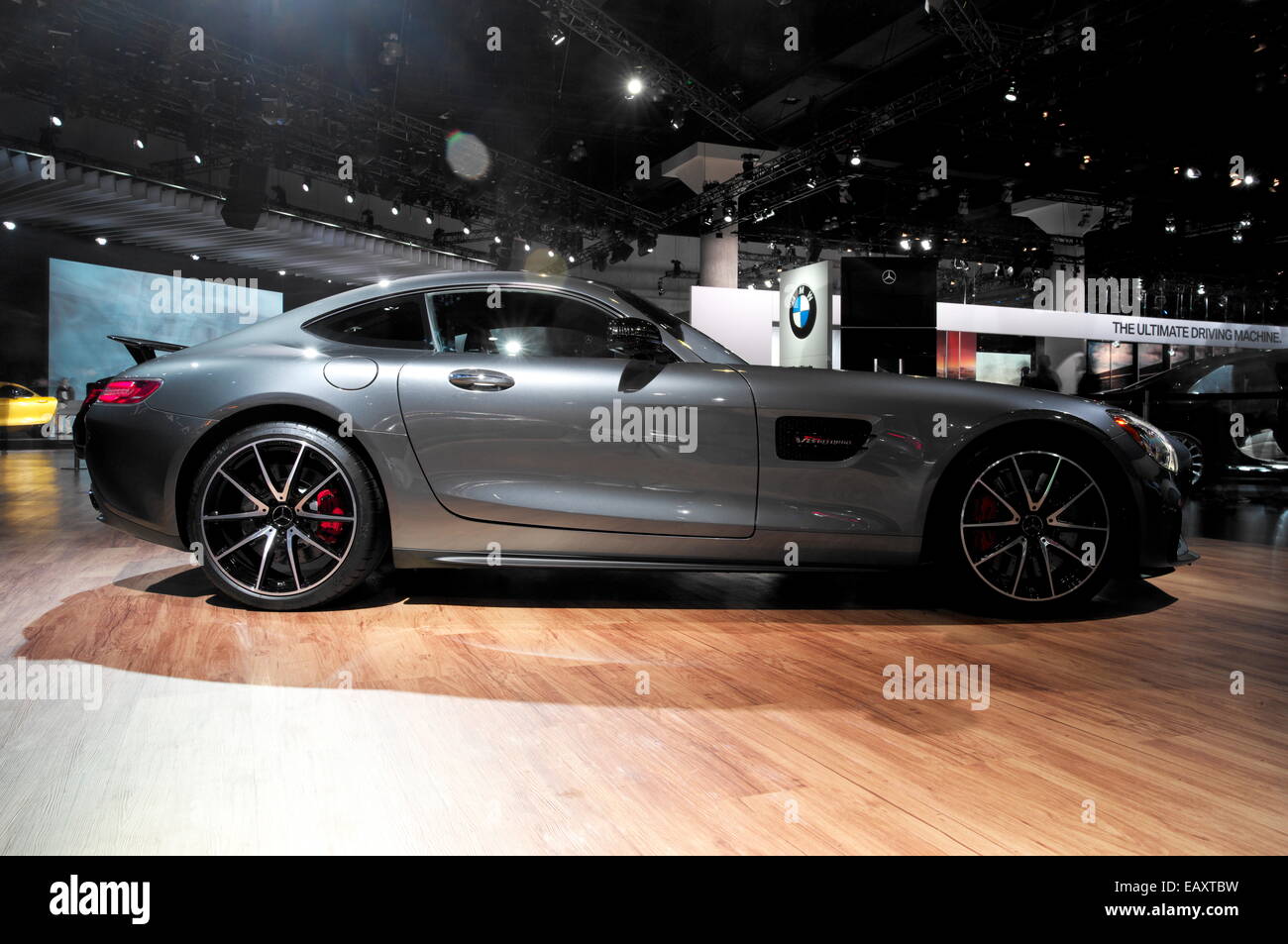 Fastback mercedes hi-res stock photography and images - Alamy