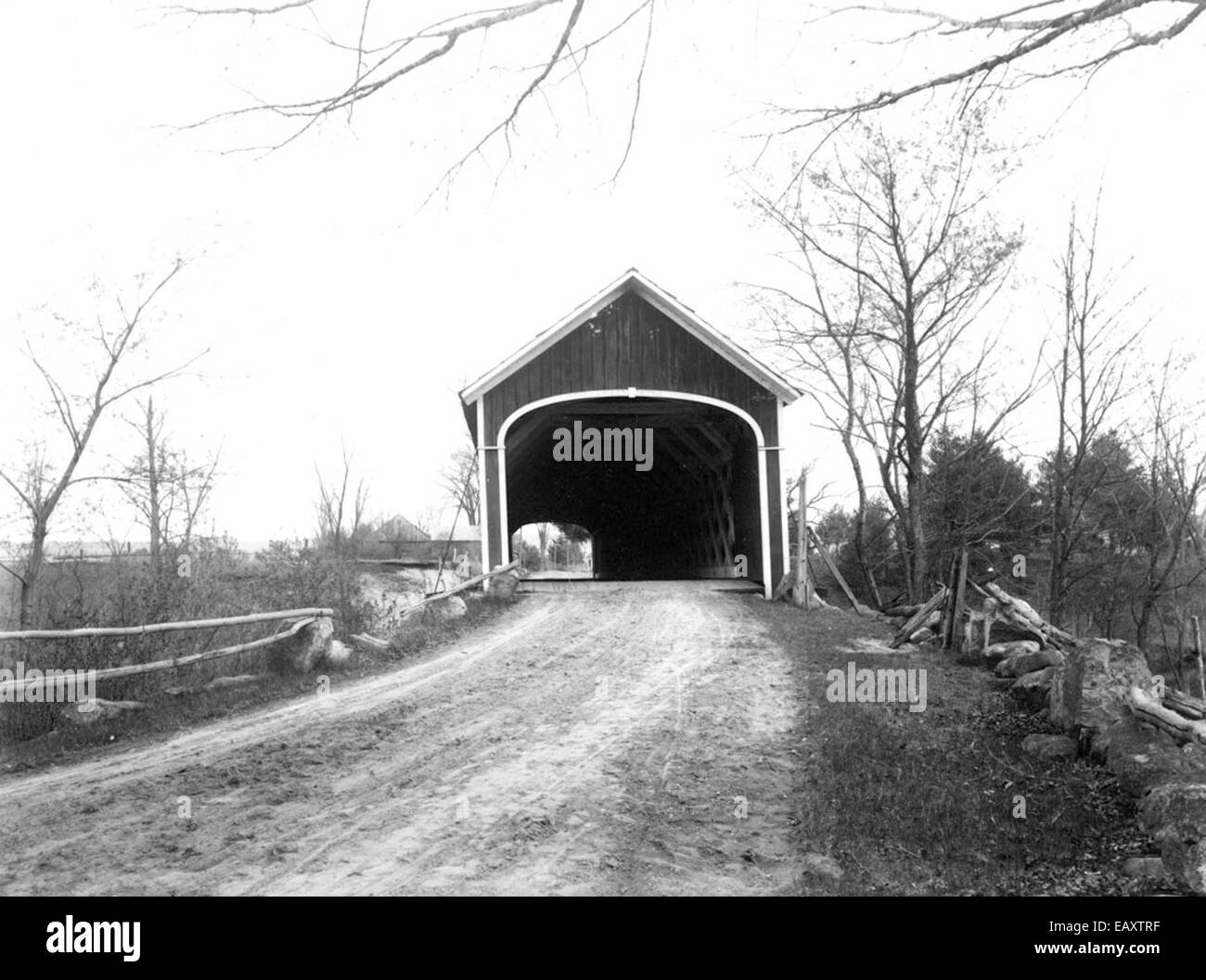 Stone wall structures in Black and White Stock Photos & Images - Alamy