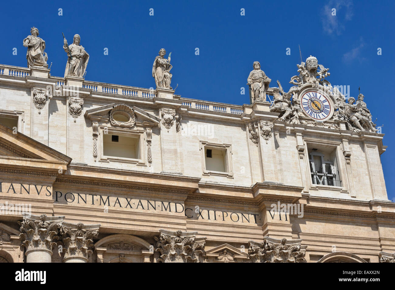 St basilica clock bell vatican hi-res stock photography and images - Alamy