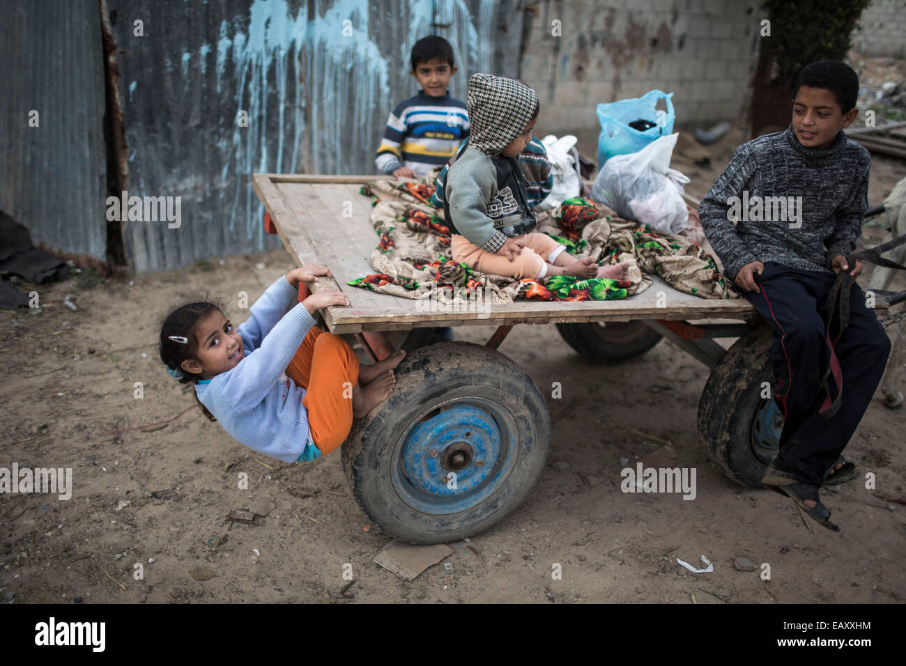 Gaza Strip, Gaza City. 21st Nov, 2014. Palestinian children play ...