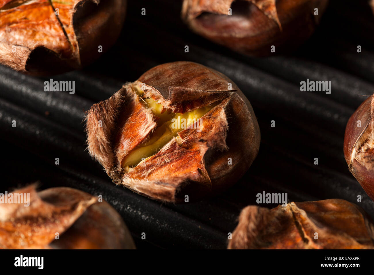Hot Brown Roasted Chestnuts Ready to Eat Stock Photo - Alamy
