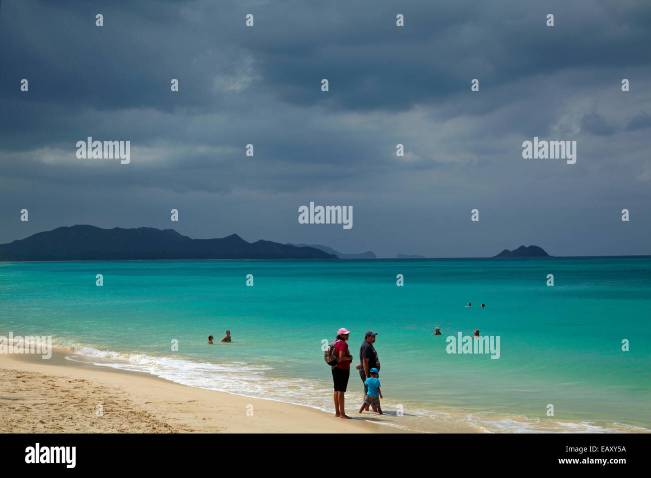 Hawaiian black sand beaches hi-res stock photography and images - Alamy