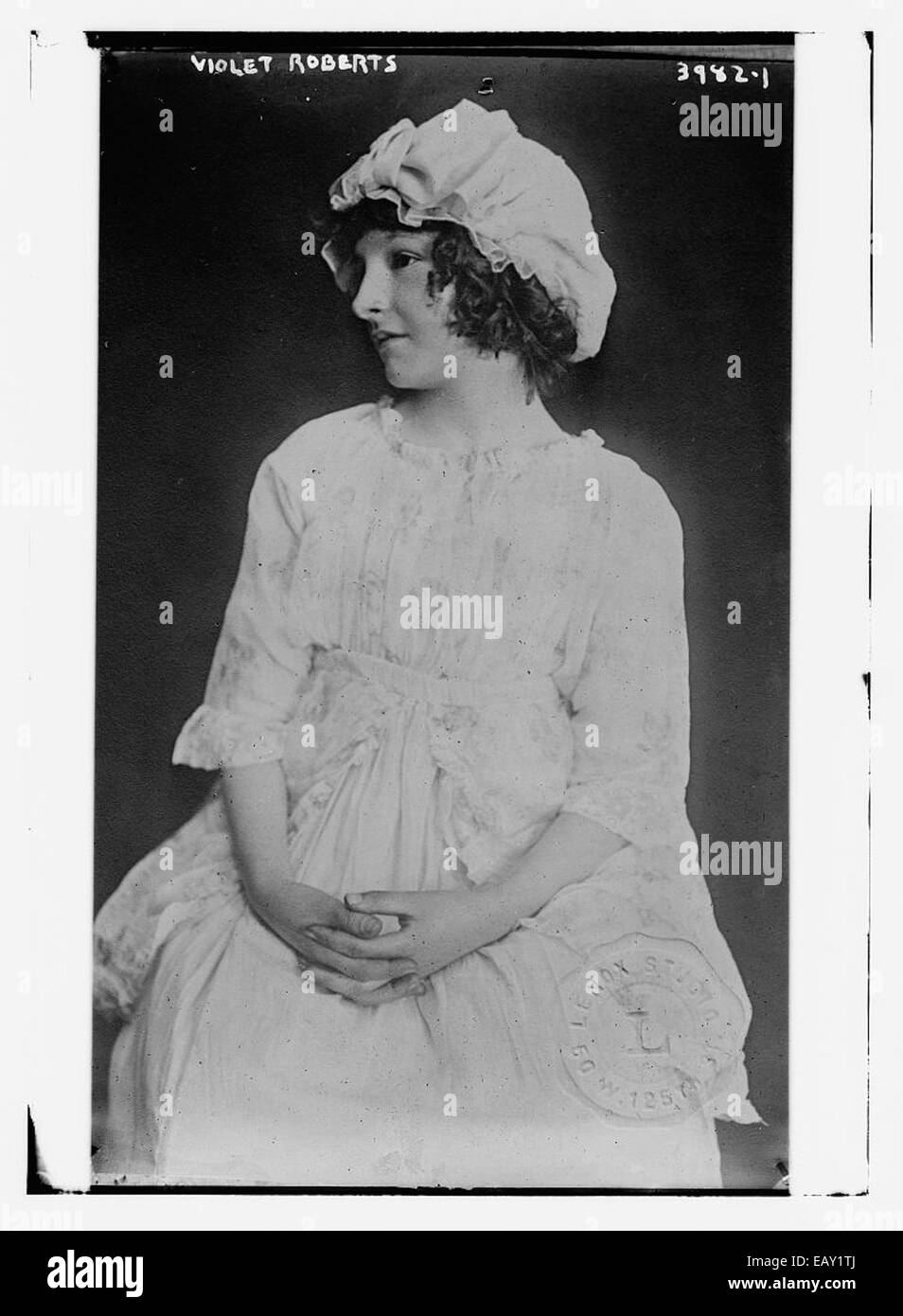 Violet Roberts 148 Stock Photo - Alamy