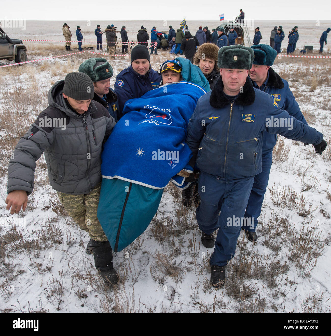 Expedition 41 Soyuz TMA-13M Landing Stock Photo - Alamy