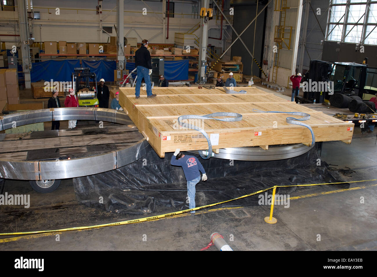 Engineers at NASA's Marshall Space Flight Center (MSFC) begin ...