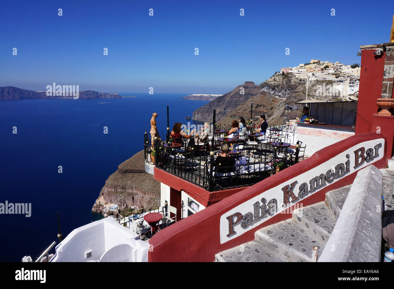 Outdoor rooftop bar cafe, Fira, Santorini, Greece Stock Photo - Alamy