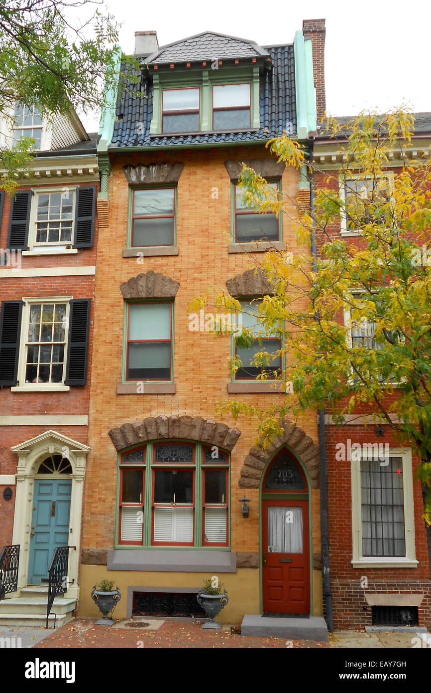 Spruce Street in Philadelphia, Pennsylvania, a notable street in the ...