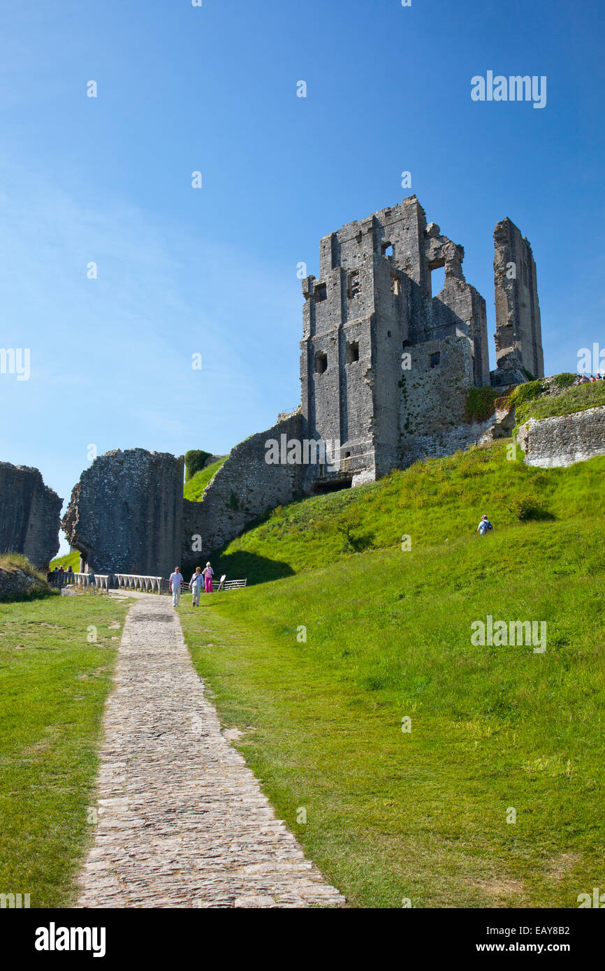 Corfe castle hi-res stock photography and images - Alamy