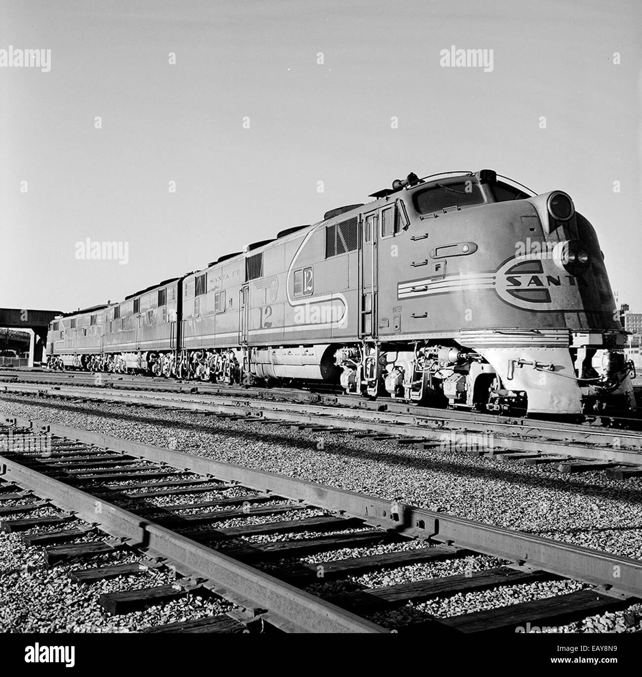 Santa fe railroad diesel locomotive hi-res stock photography and images ...