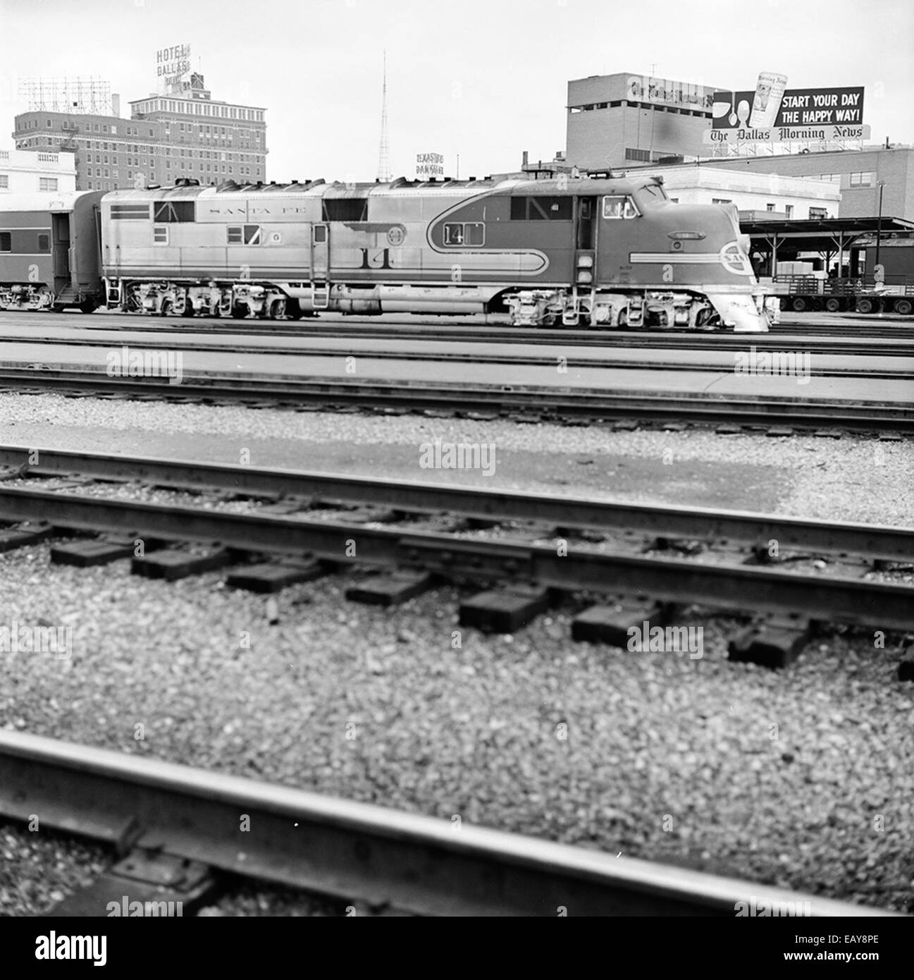 Front of diesel locomotive hi-res stock photography and images - Alamy