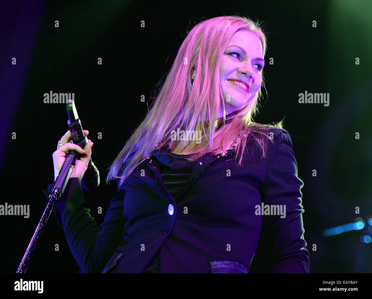 Berlin, Germany. 21st Nov, 2014. German singer Anna Loos performs with ...