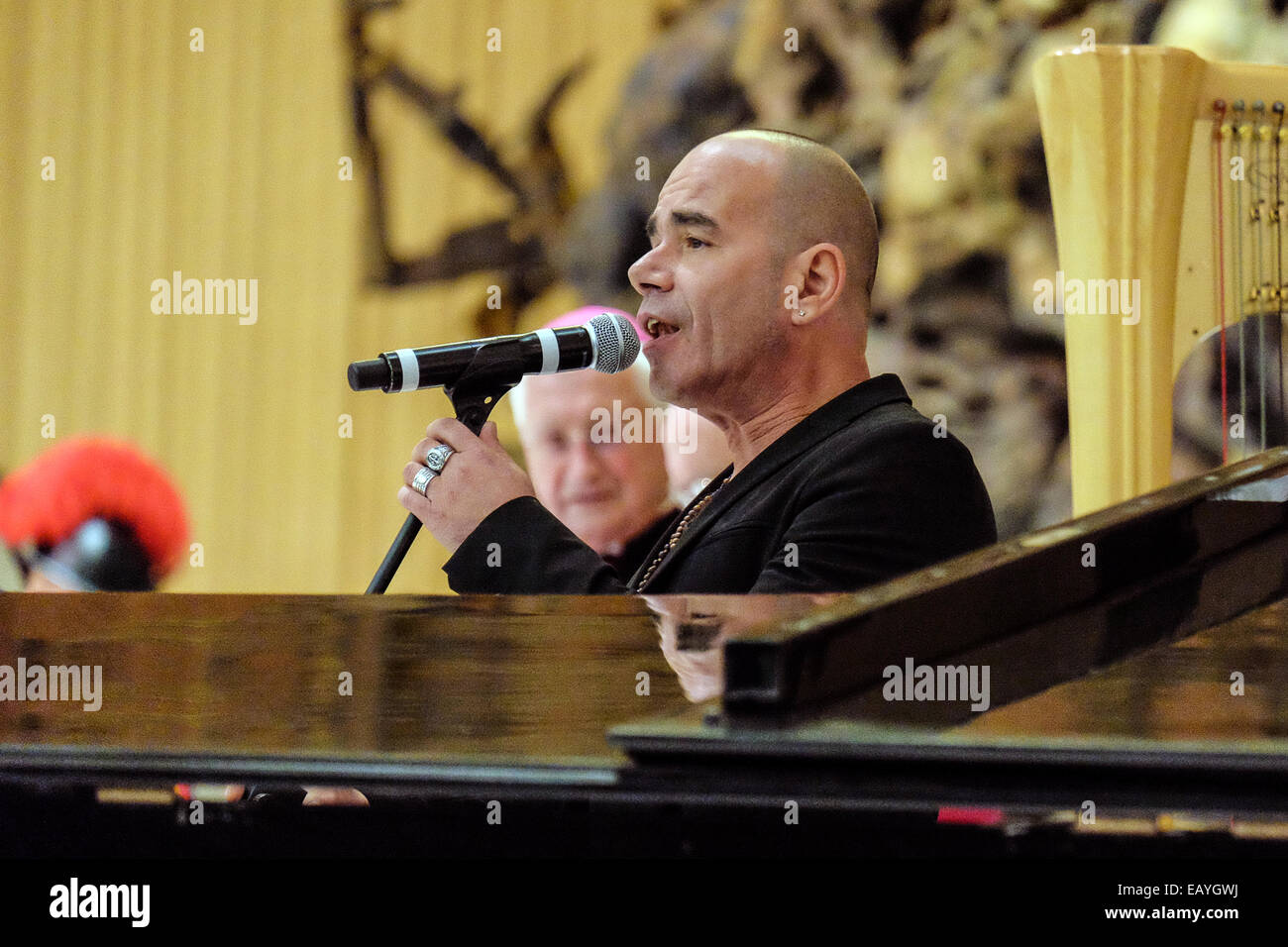 Sala nervi vaticano hi-res stock photography and images - Alamy