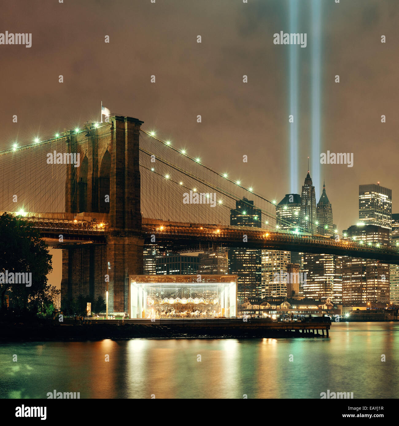 New York City downtown Brooklyn Bridge and september 11 tribute at ...