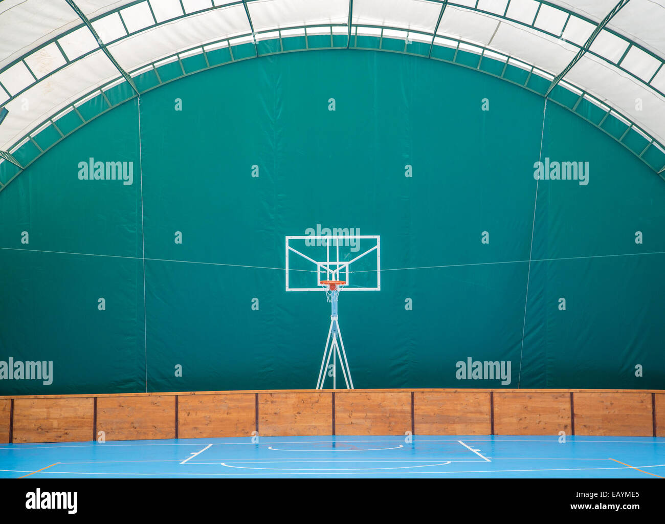 Basketball indoor playcourt Stock Photo - Alamy