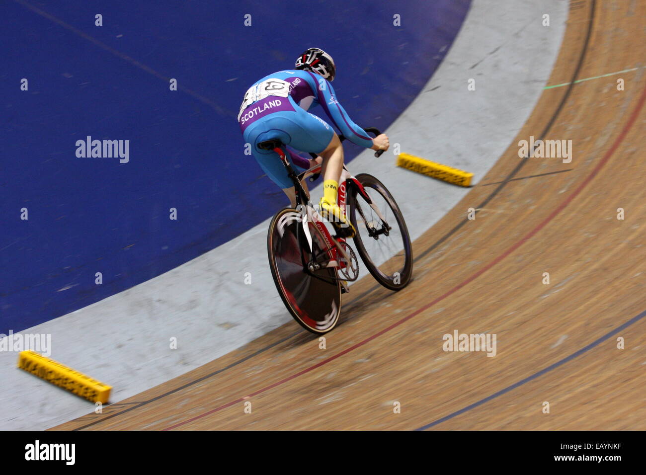 Elite track cycling hi-res stock photography and images - Alamy