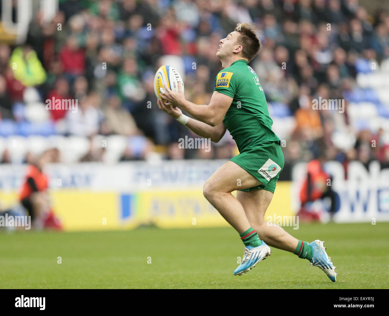 Reading, UK. 22nd Nov, 2014. Aviva Premiership. London Irish versus ...