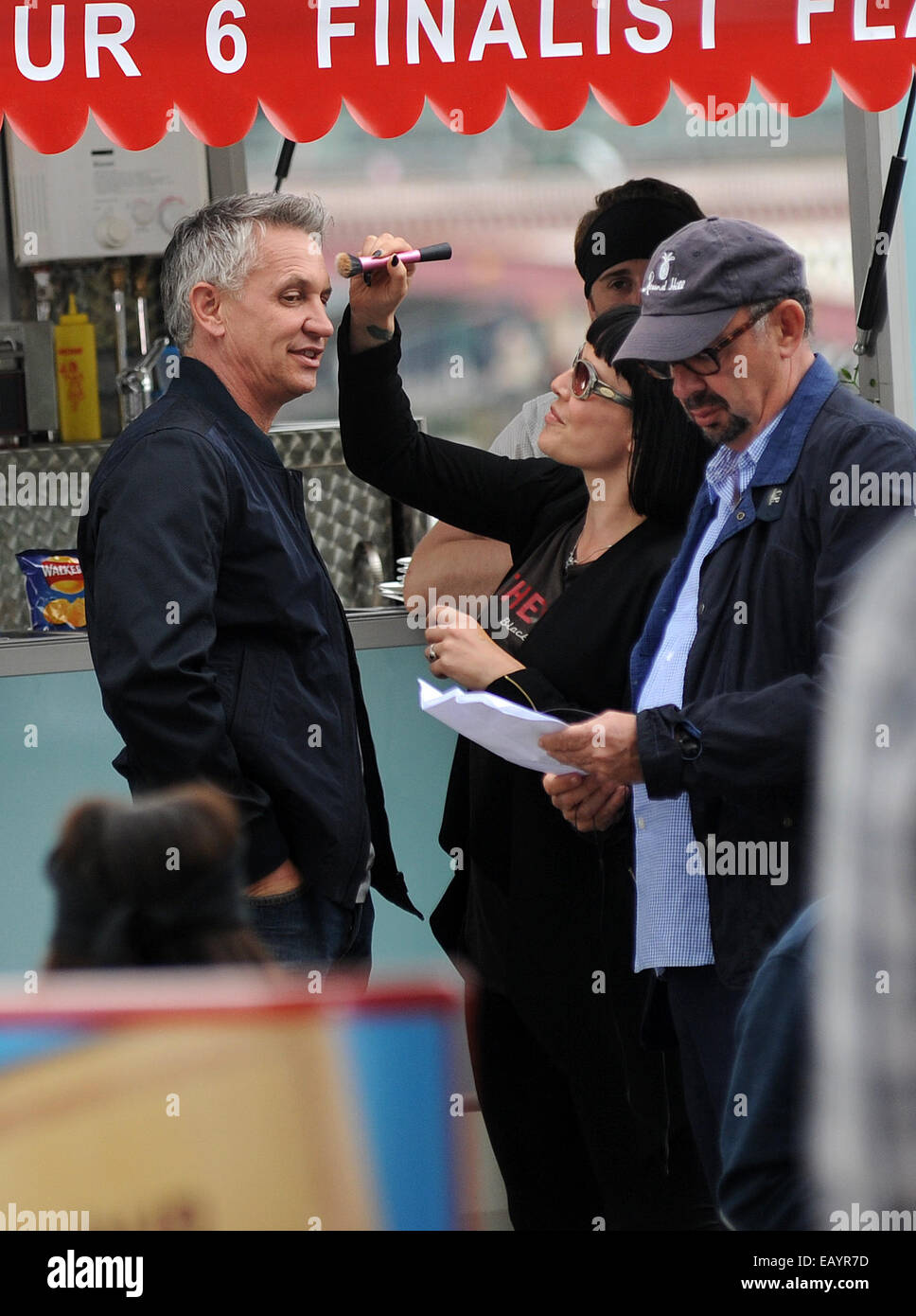 Gary Lineker pictured filming new Walkers Ad on the South Bank ...