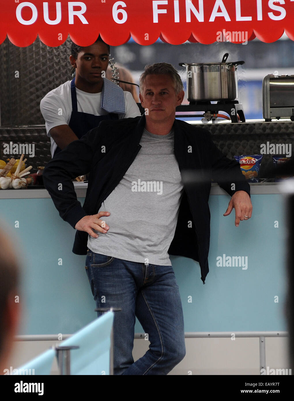 Gary Lineker pictured filming new Walkers Ad on the South Bank ...
